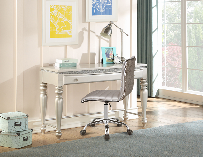 Maverick Platinum Desk – ATL FURNITURE
